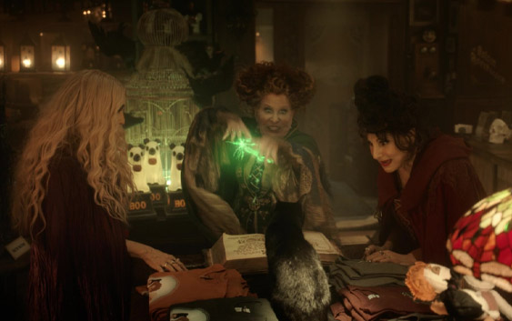 Hocus Pocus 2 (2022) Review | The Film Magazine